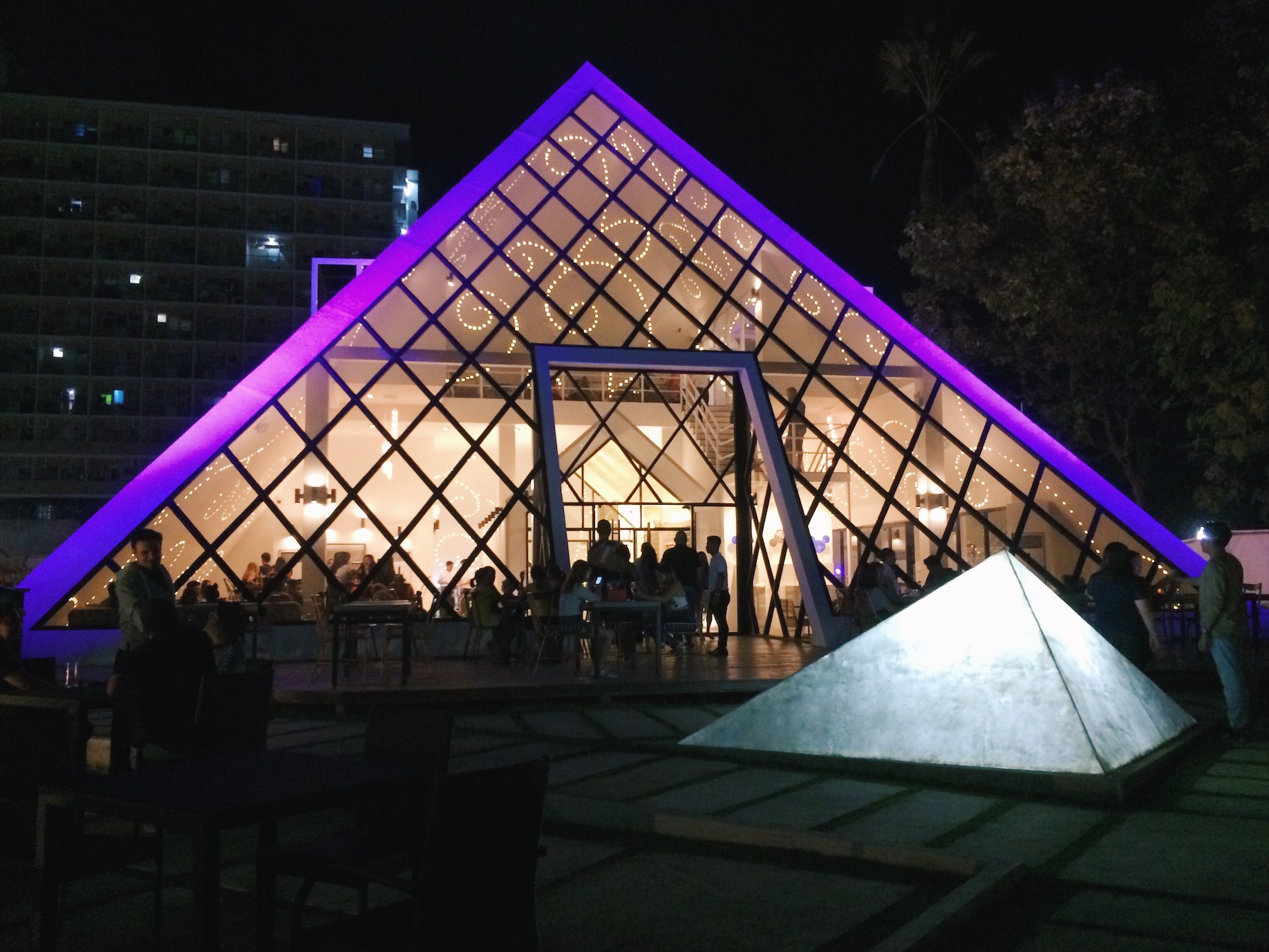 Here’s Our First Look at The Pyramid Cebu’s Menu – Scribbling Neurons