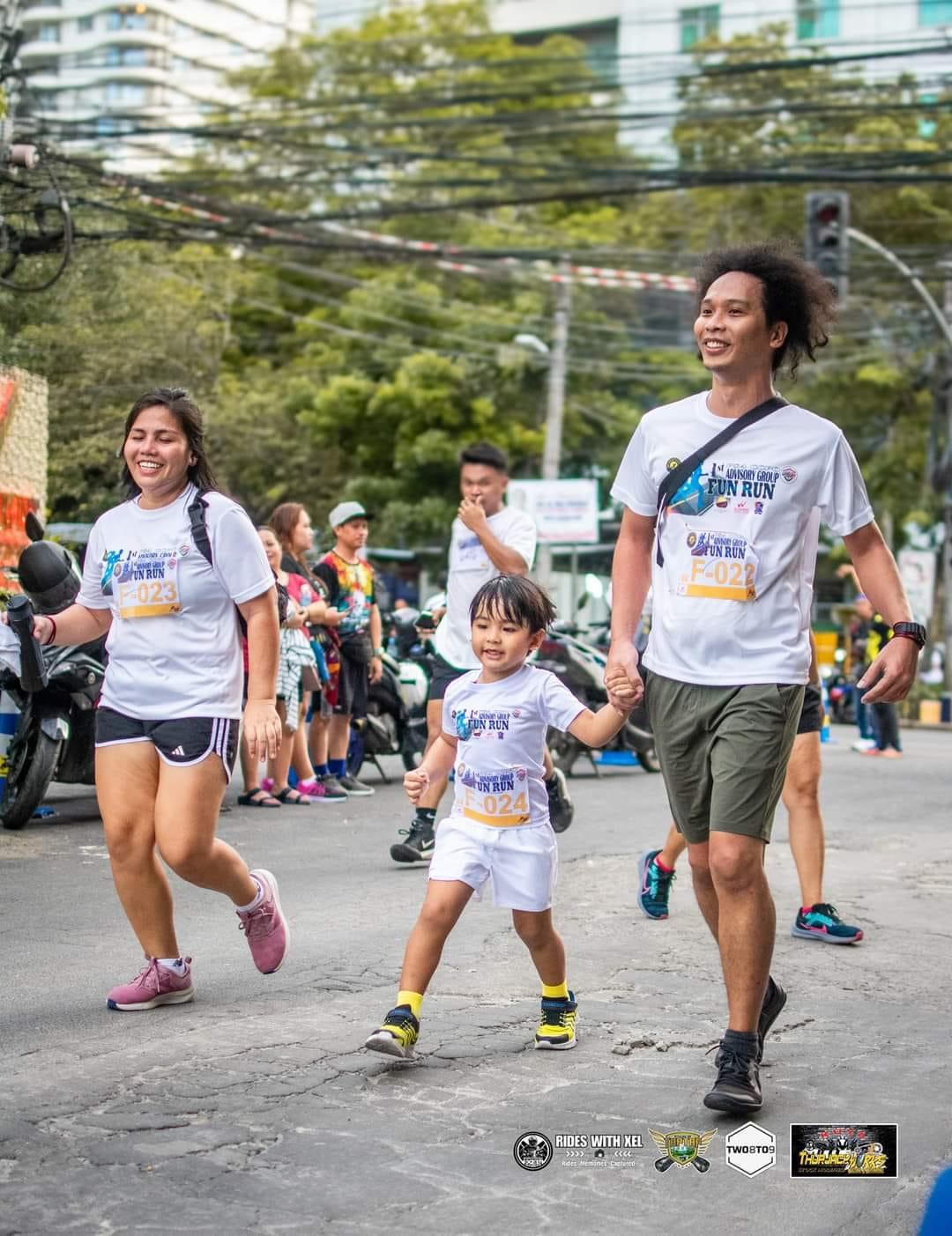 What was it like to run with a toddler and his father – Scribbling Neurons
